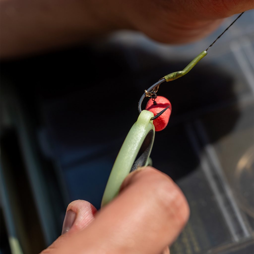 Nite Glo Strip n Snip Scissors – RidgeMonkey®